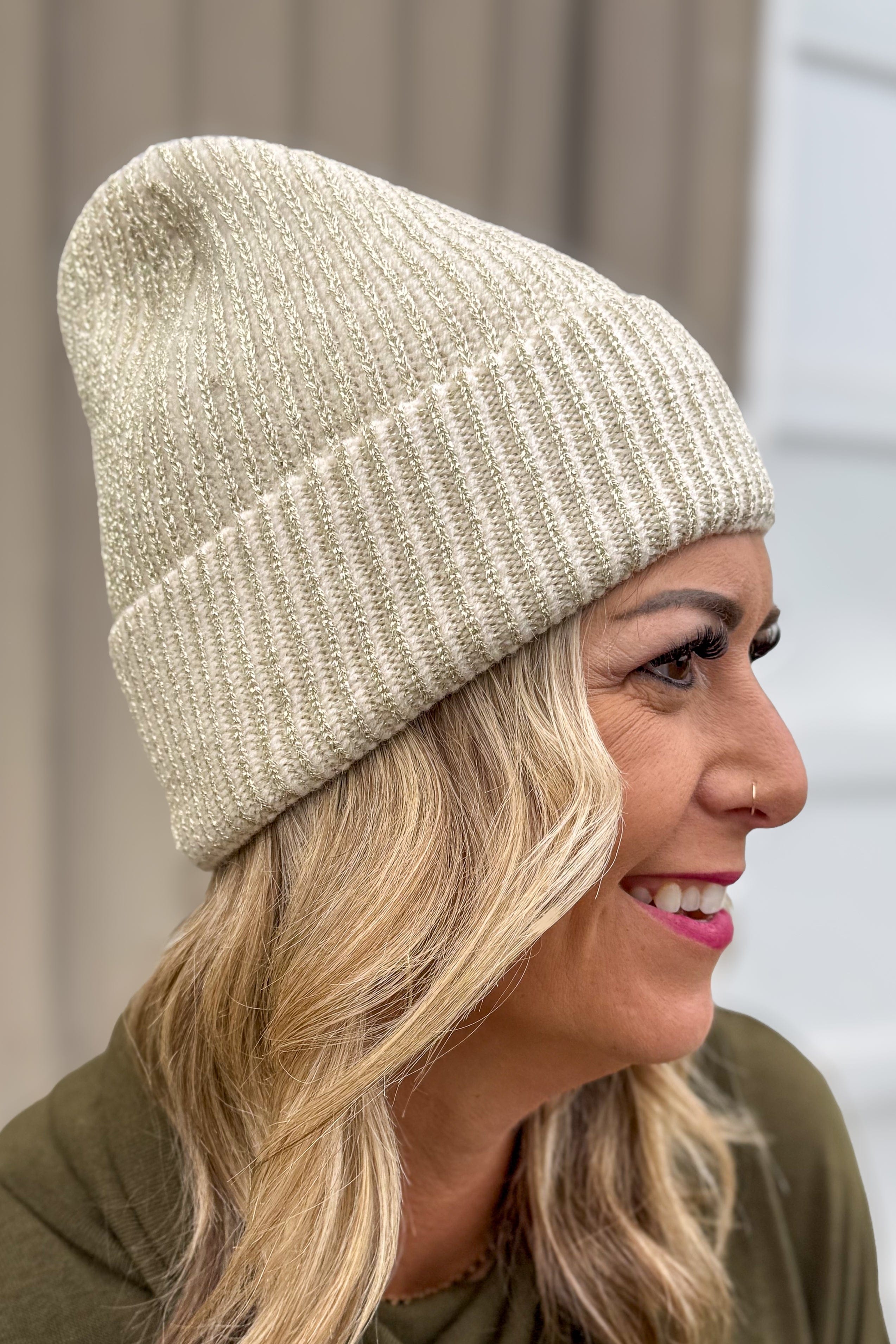 Beige Metallic Ribbed Beanie – Jean Marie's