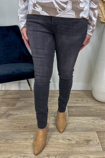 Elevate Your Style and Beauty at Jean Marie's